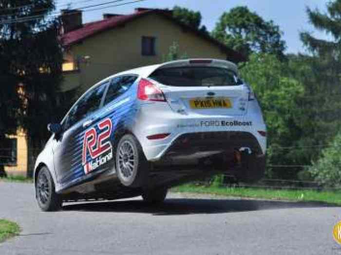 Ford Fiesta R2 national - pièces et voitures de course à vendre, de ...