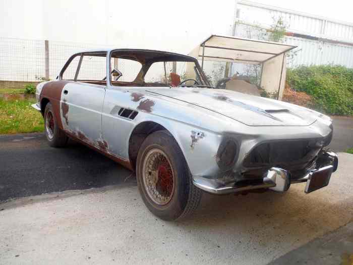 Vraie Iso Rivolta 340 IR de 1964 à restaurer ( vendue à 150 exemplaires ...