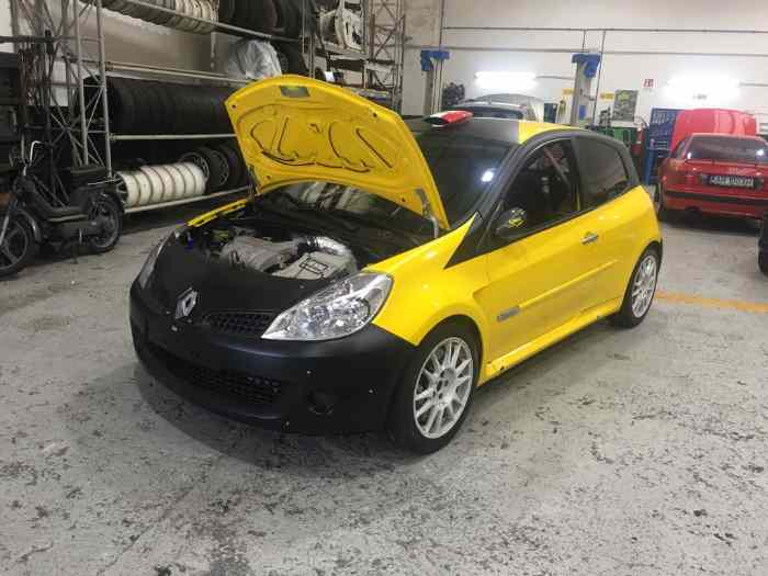 VEND RENAULT CLIO R3 MAXI EVO 250 HP - pièces et voitures de course à ...