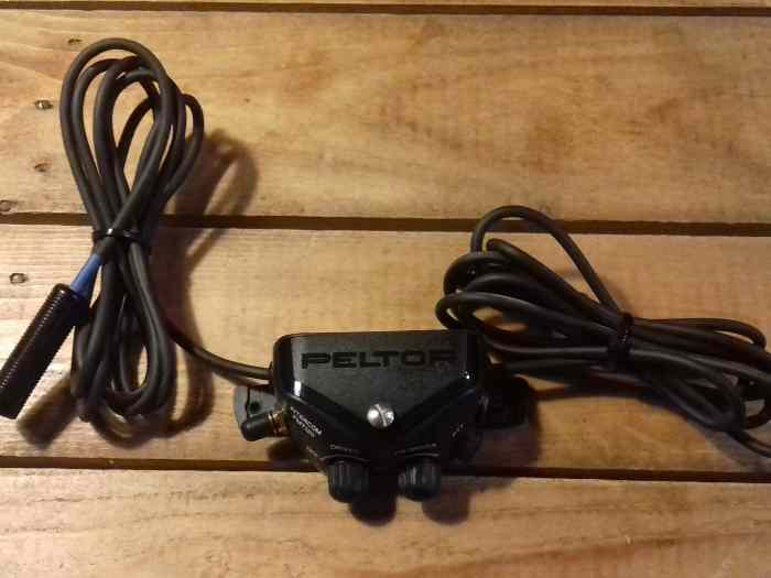 radio peltor FMT120 - pièces et voitures de course à vendre, de rallye ...