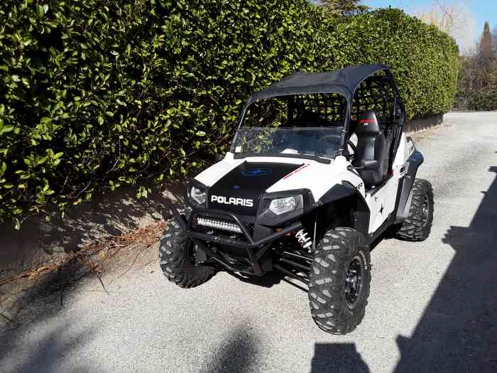 Échange ou vends POLARIS RZR 800S - pièces et voitures de course à ...