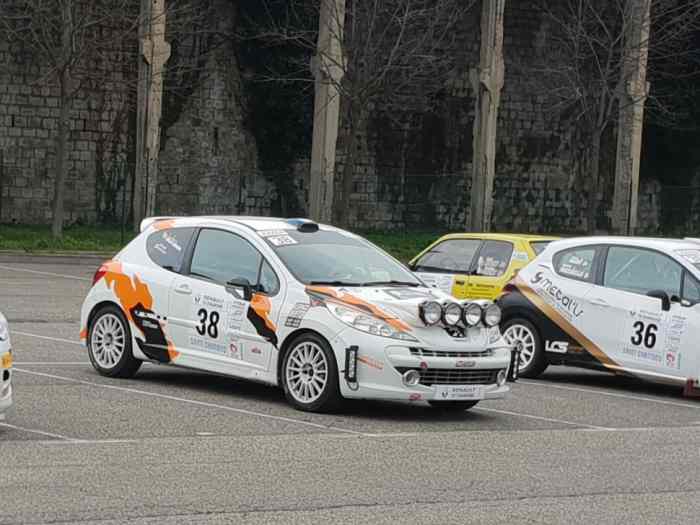207 R3T - pièces et voitures de course à vendre, de rallye et de circuit.
