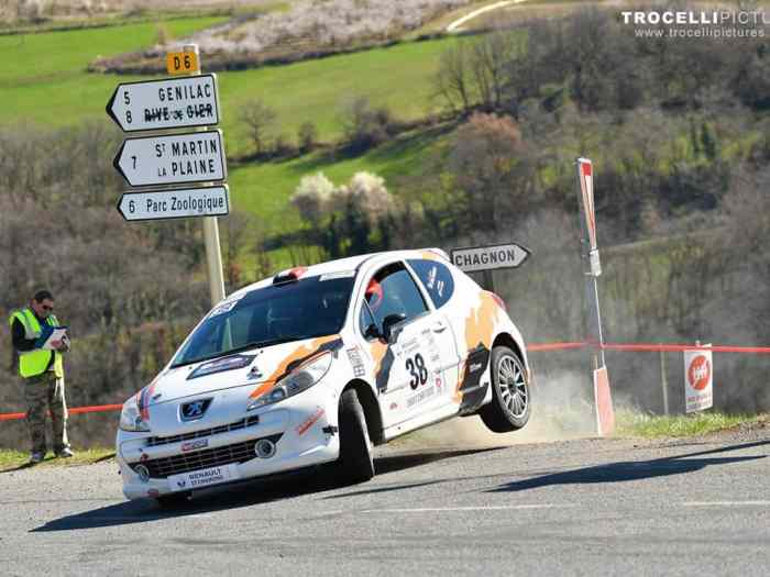 207 R3T - pièces et voitures de course à vendre, de rallye et de circuit.