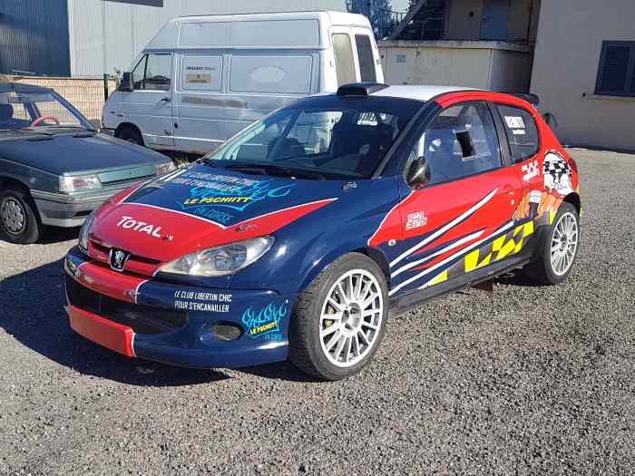 206 F2014 - pièces et voitures de course à vendre, de rallye et de circuit.