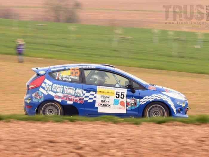 FIESTA R2 1.6 - pièces et voitures de course à vendre, de rallye et de ...