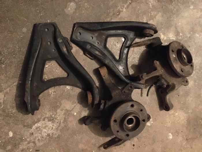 Pièces originales Megane I 2.0 16V - pièces et voitures de course à ...