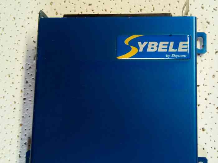 Calculateur Sybele challenger 4+ - pièces et voitures de course à ...