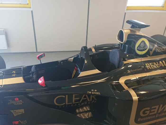 Arrows F1 Biplace A20-02 - pièces et voitures de course à vendre, de ...