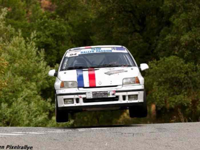 CLIO GR A - pièces et voitures de course à vendre, de rallye et de circuit.