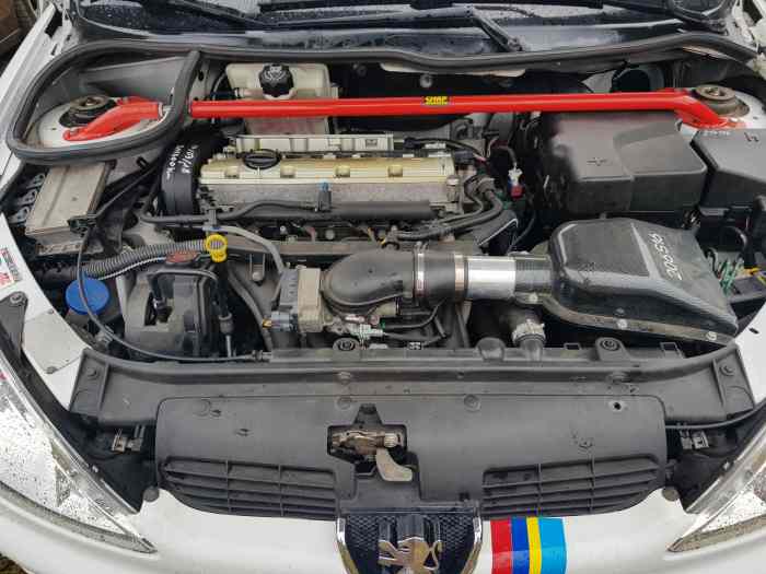 Peugeot 206 s16 circuit - pièces et voitures de course à vendre, de rallye et de circuit.