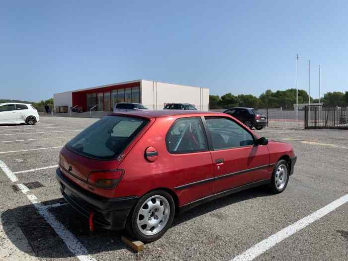 Peugeot 306 S16 Ex F2000 Pièces Et Voitures De Course à Vendre De