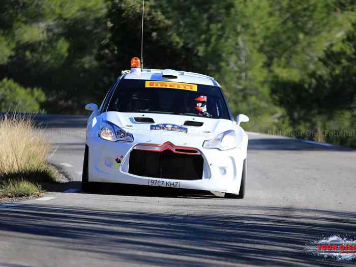 DS3 R5 - pièces et voitures de course à vendre, de rallye et de circuit.