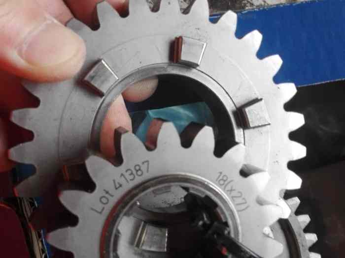 Rapport de boite SADEV ST 75- 14 - pièces et voitures de course à ...