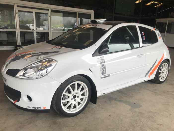 Clio R3 Access - pièces et voitures de course à vendre, de rallye et de ...