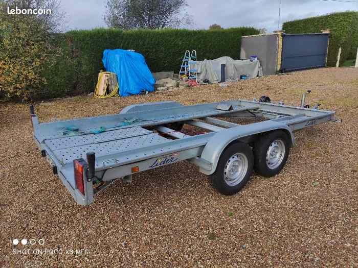 PORTE VOITURE 2 ESSIEUX 2,5 T AVEC TREUIL - pièces et voitures de ...