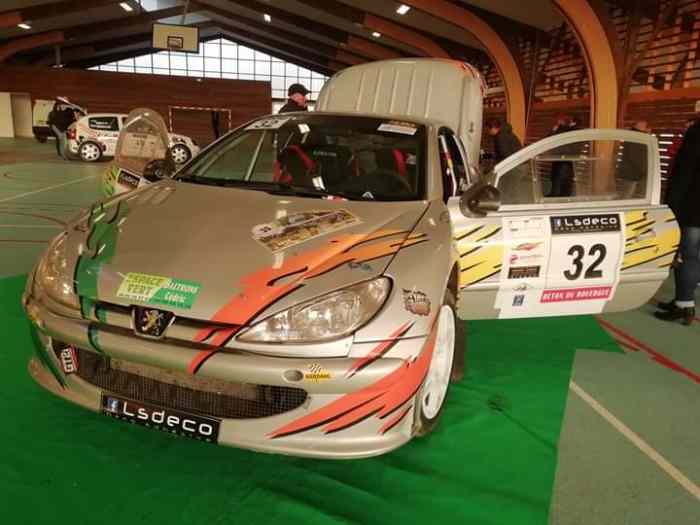 Vends 206 Maxi CC F2014 - pièces et voitures de course à vendre, de rallye et de circuit.
