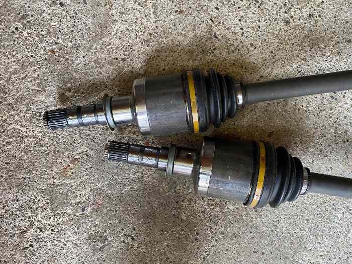 Gros cardans avant renforcés NEUFS Subaru Impreza STi Prodrive N14 N15 ...