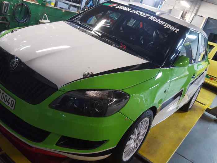 Skoda Fabia R2 - pièces et voitures de course à vendre, de rallye et de ...