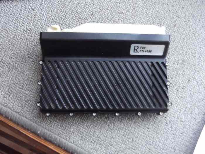 ecu LIFE RACING F88 et 2 modules GDI - pièces et voitures de course à ...