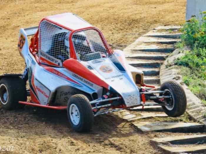 Sprint car