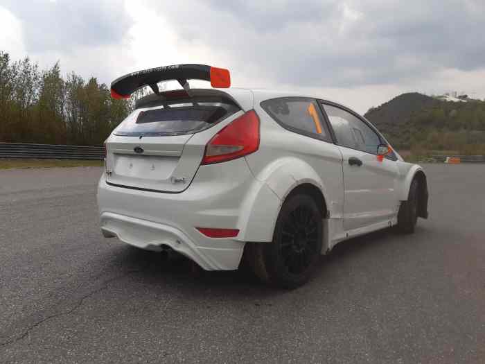 Urgent, Ford Fiesta proto R5 - pièces et voitures de course à vendre ...