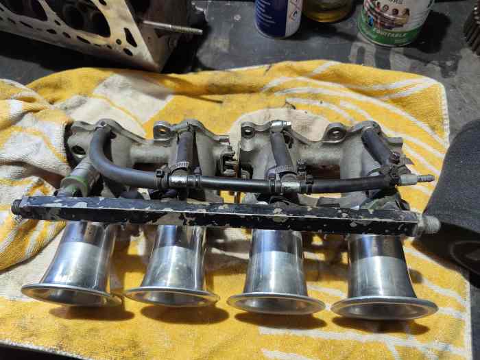 Injection papillon moteur Xu - pièces et voitures de course à vendre, de rallye et de circuit.