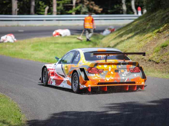 Tracking RC01 - pièces et voitures de course à vendre, de rallye et de ...