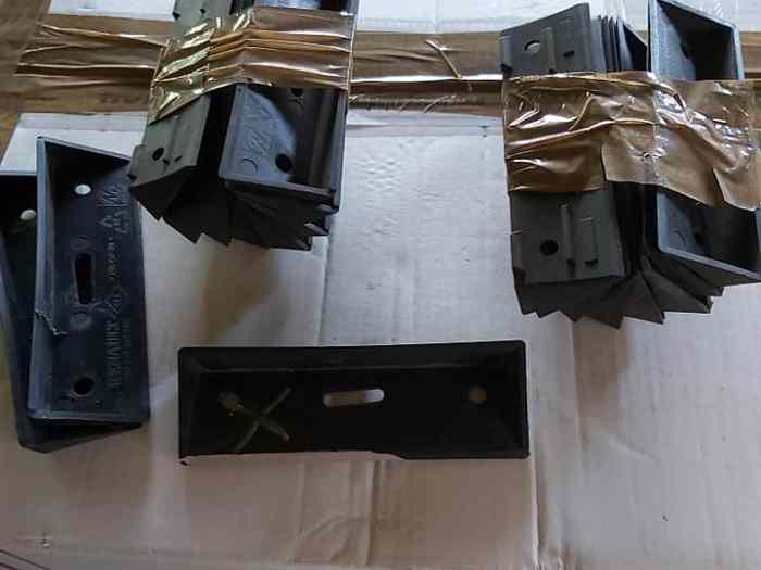 Support bas de caisse clio RS - pièces et voitures de course à vendre ...