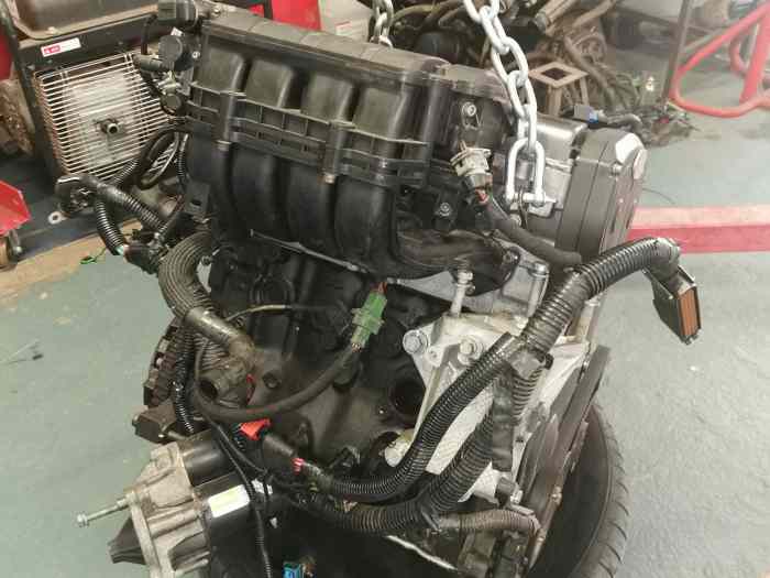 Tu5j4 - pièces et voitures de course à vendre, de rallye et de circuit.