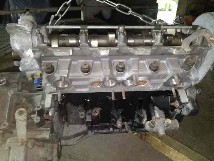 Moteur Xu 1600 f2000 - pièces et voitures de course à vendre, de rallye et de circuit.