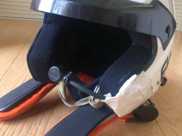 Casque + Hans homologué - pièces et voitures de course à vendre, de ...