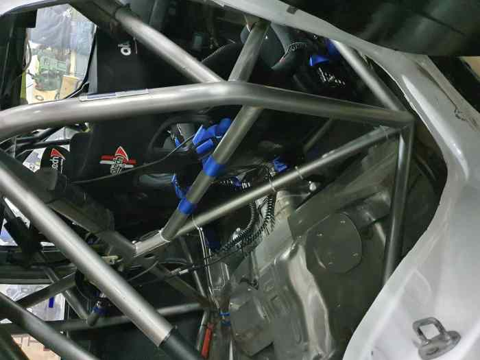 Mitsubishi EVO 10 R4 FIA KIT ASPHALTE / TERRE-RALLYE - pièces et ...