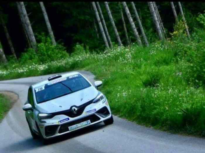 Renault Clio V Rc5 - pièces et voitures de course à vendre, de rallye et de circuit.