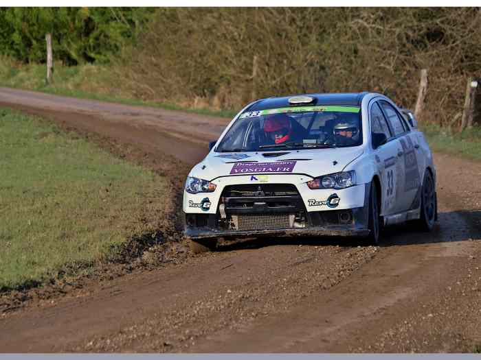 Mitsubishi EVO 10 R4 FIA KIT ASPHALTE / TERRE-RALLYE - pièces et ...