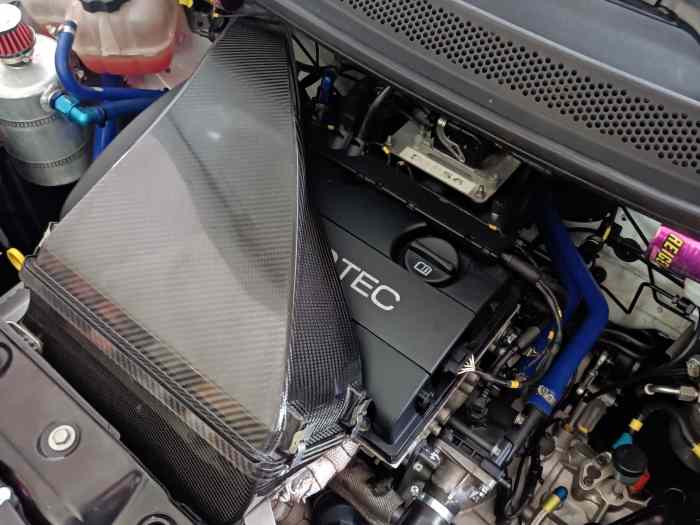 Opel Adam R2 original Opel Motorsport - pièces et voitures de course à ...