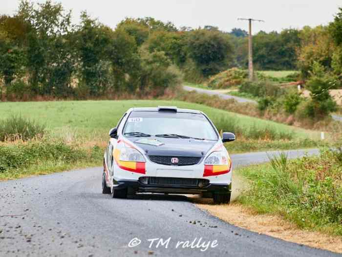 Honda Civic type R EP3 FA7 - pièces et voitures de course à vendre, de ...