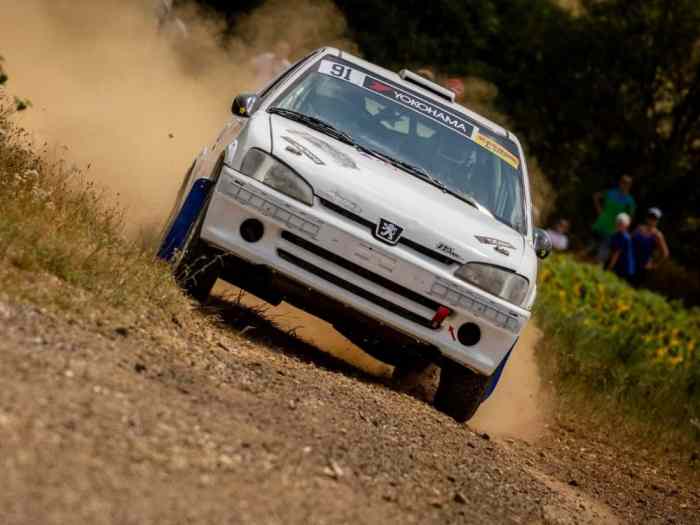 Peugeot 106 S16 F213 Terre prête à rouler - pièces et voitures de ...
