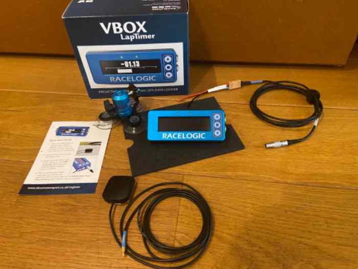 Laptimer Racelogic VBOX comme neuf - pièces et voitures de course à vendre, de rallye et de circuit.