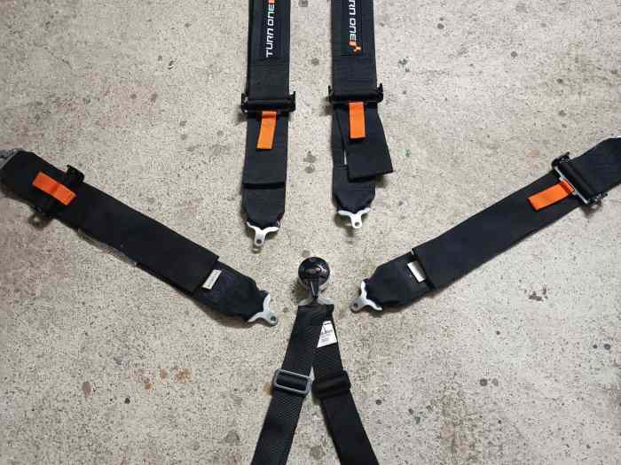 Harnais 6 points Turn One - pièces et voitures de course à vendre, de ...