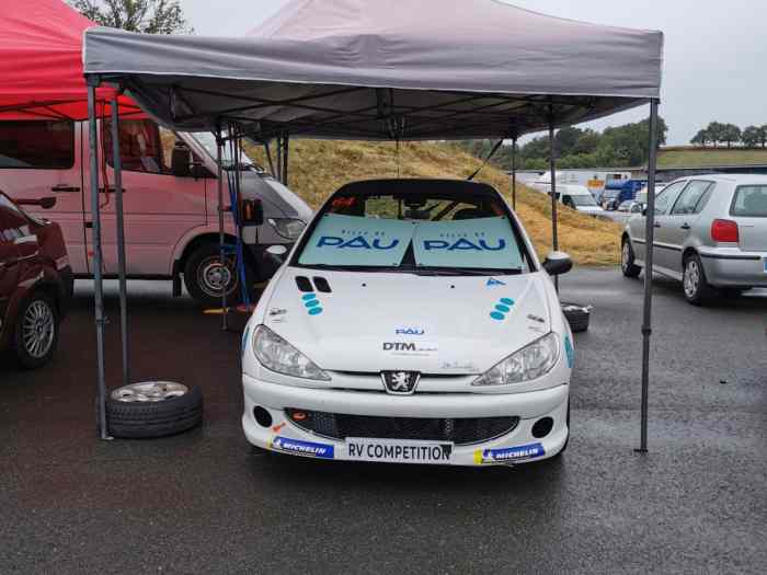 Vend 206 s16 - pièces et voitures de course à vendre, de rallye et de circuit.
