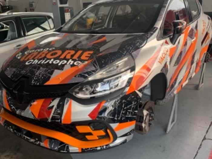 R3t - pièces et voitures de course à vendre, de rallye et de circuit.