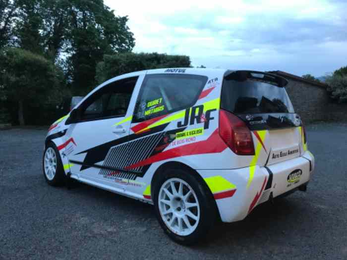 C2 R2 MAX - pièces et voitures de course à vendre, de rallye et de circuit.