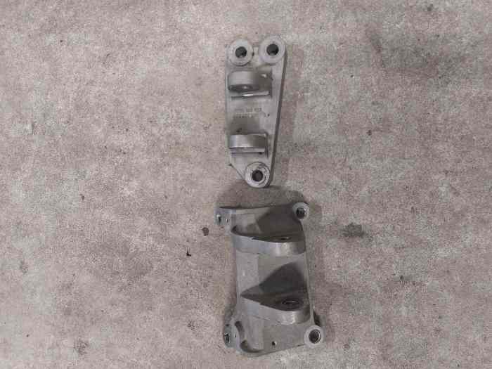 Support clio r3 - pièces et voitures de course à vendre, de rallye et ...