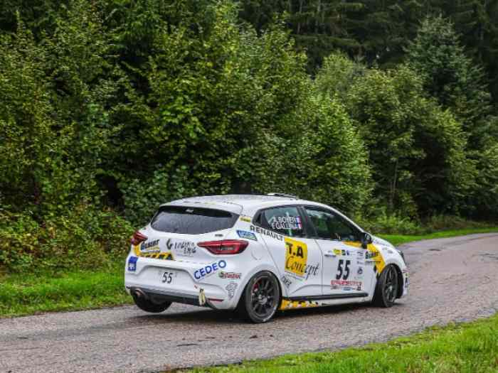 CLIO RC5 - pièces et voitures de course à vendre, de rallye et de circuit.