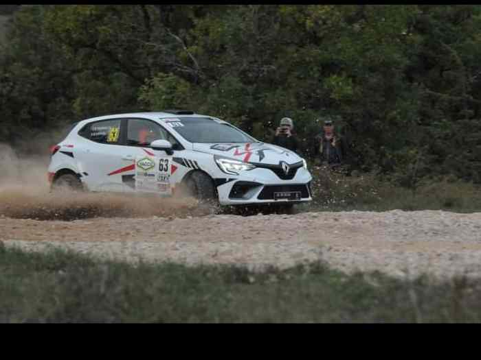 Clio 5 rc5 - pièces et voitures de course à vendre, de rallye et de circuit.