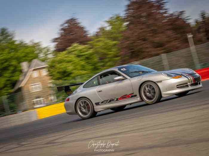 Porsche 996 GT3 1999 - pièces et voitures de course à vendre, de rallye et de circuit.