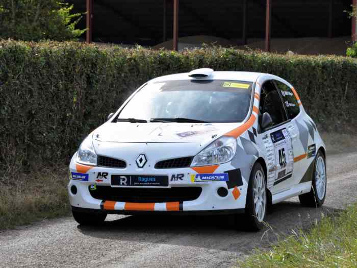 CLIO R3 MAX FULL 250 - pièces et voitures de course à vendre, de rallye ...