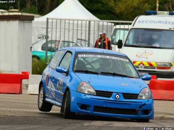 CLIO f2000 14 Swindon - pièces et voitures de course à vendre, de rallye et de circuit.