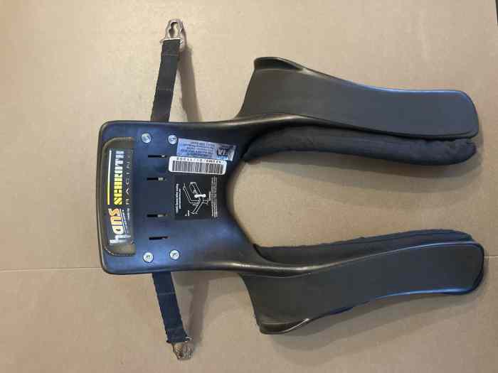 HANS Taille M 20° Schroth - pièces et voitures de course à vendre, de ...