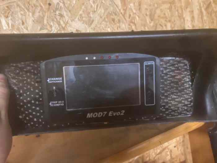 Dashboard Mod7 Evo 2 - pièces et voitures de course à vendre, de rallye et de circuit.